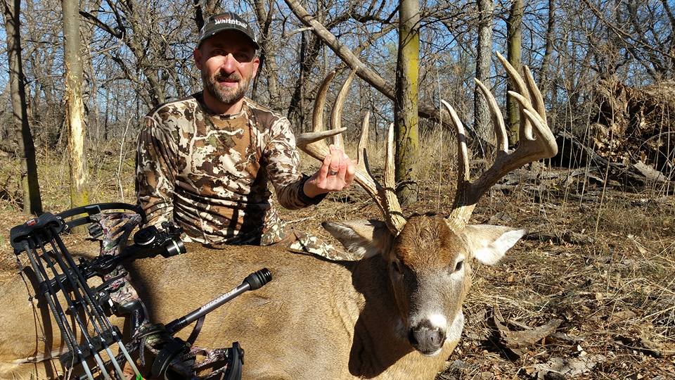 HEARTLAND WHITETAILS — Outrider