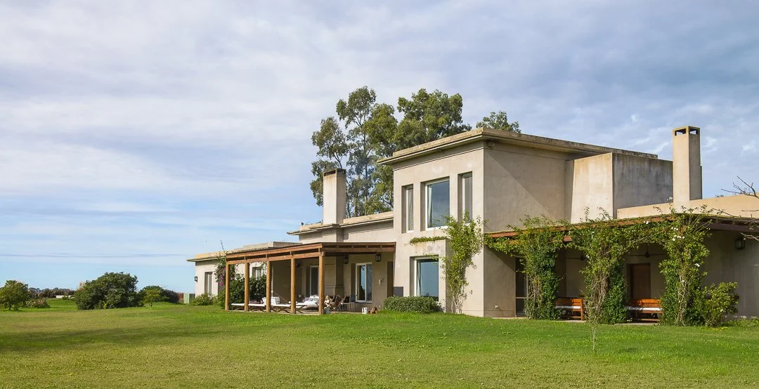 Jacana Lodge — Outrider