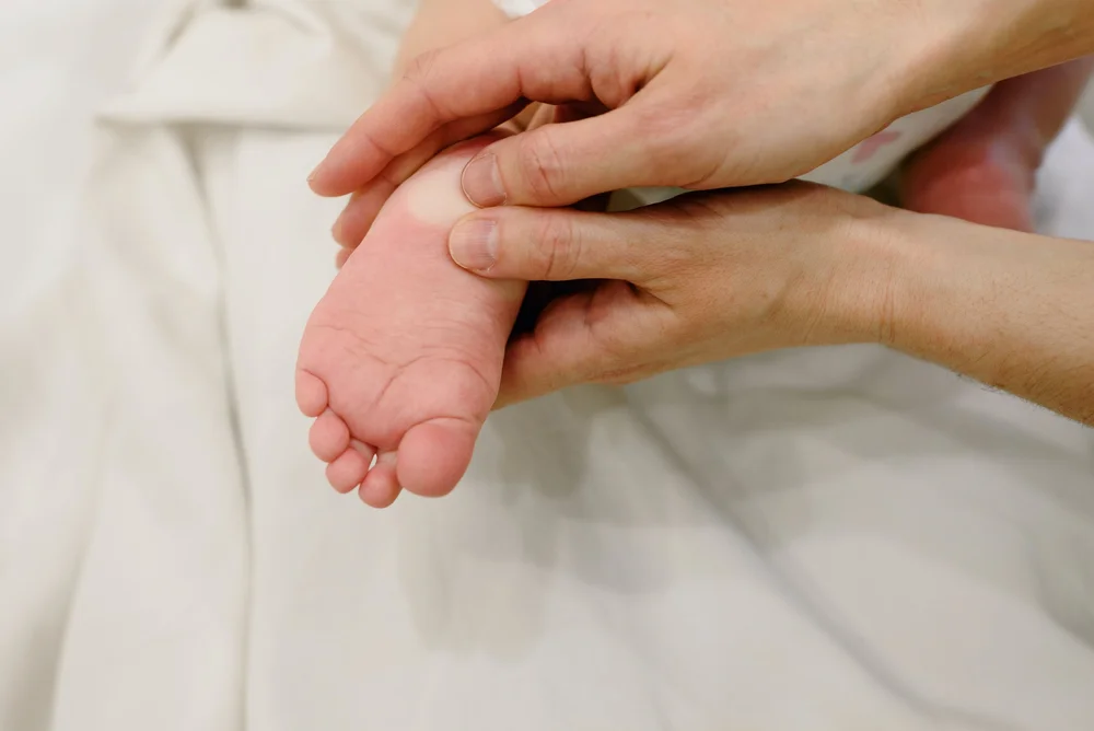 Baby’s Foot Development | New Parent Steps | Baby Development ...