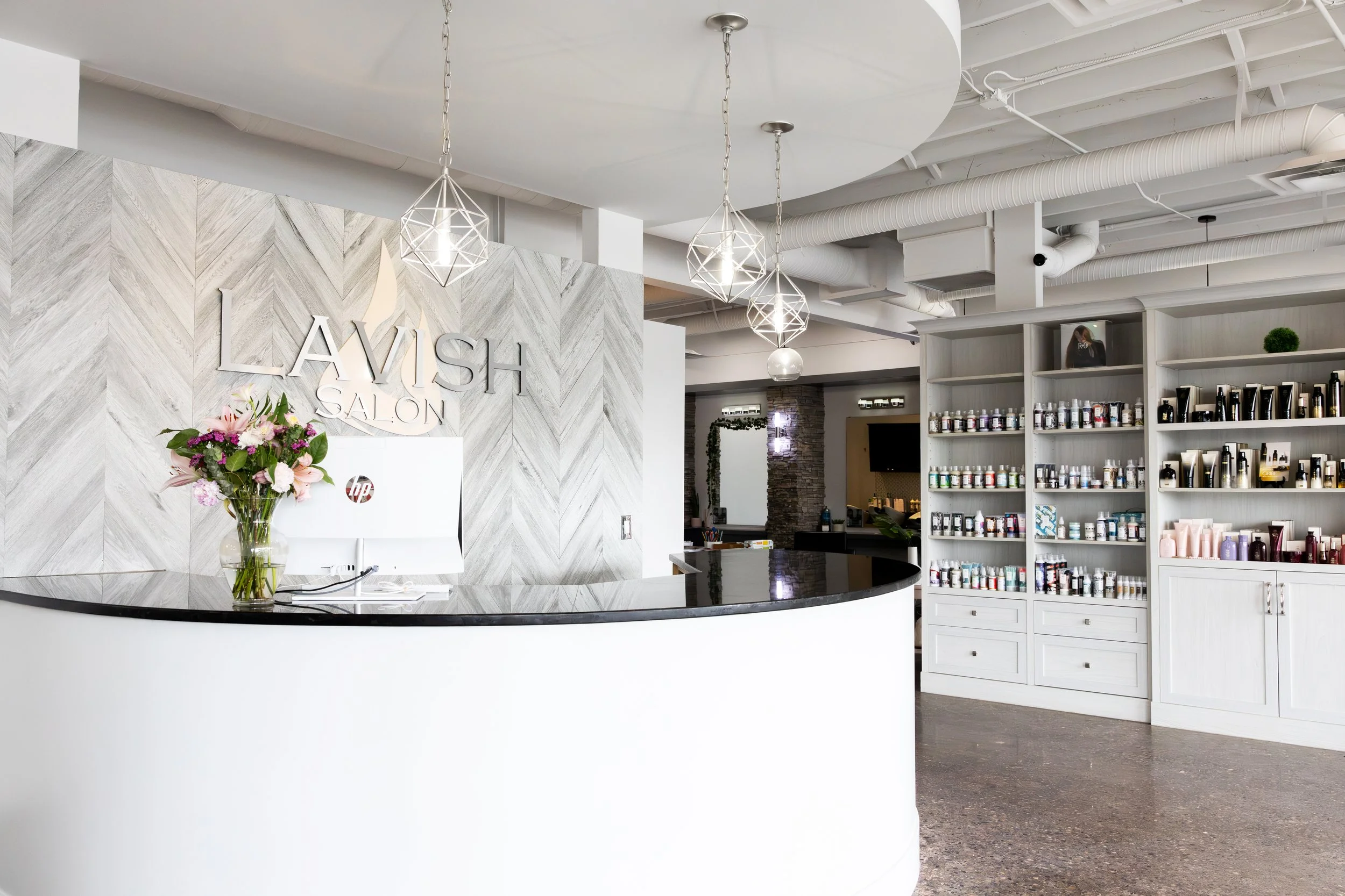 LAVISH SALON