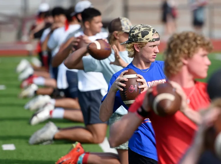 Todd Dodge Football Camps