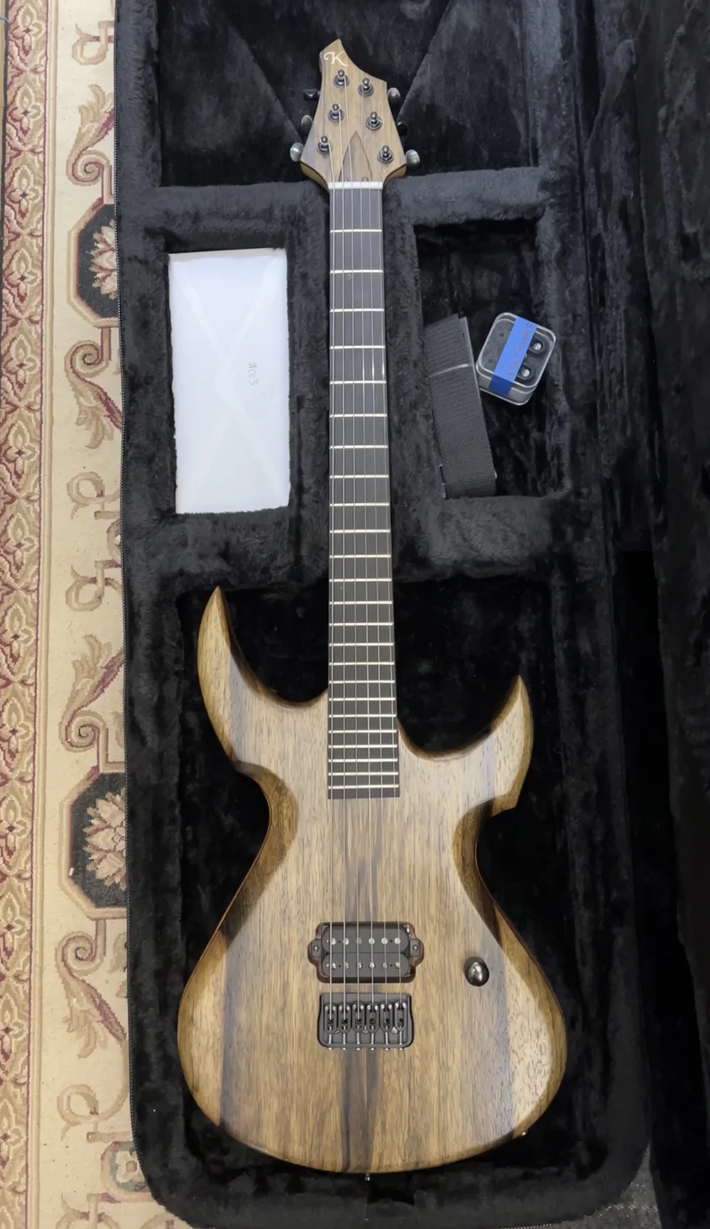 Guitar Gallery — Klesh Guitars