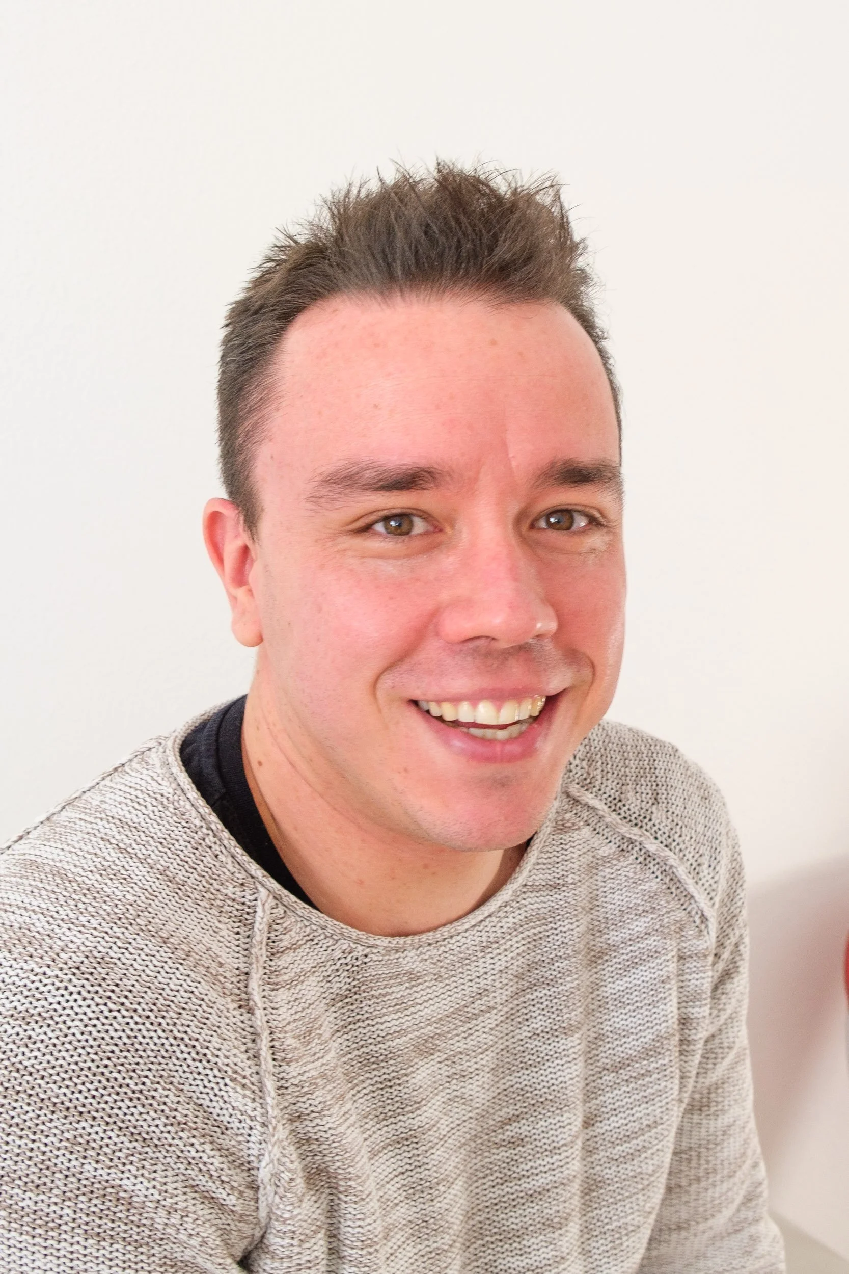 Über uns — Hausarzt Dr. med. Péter Bolla