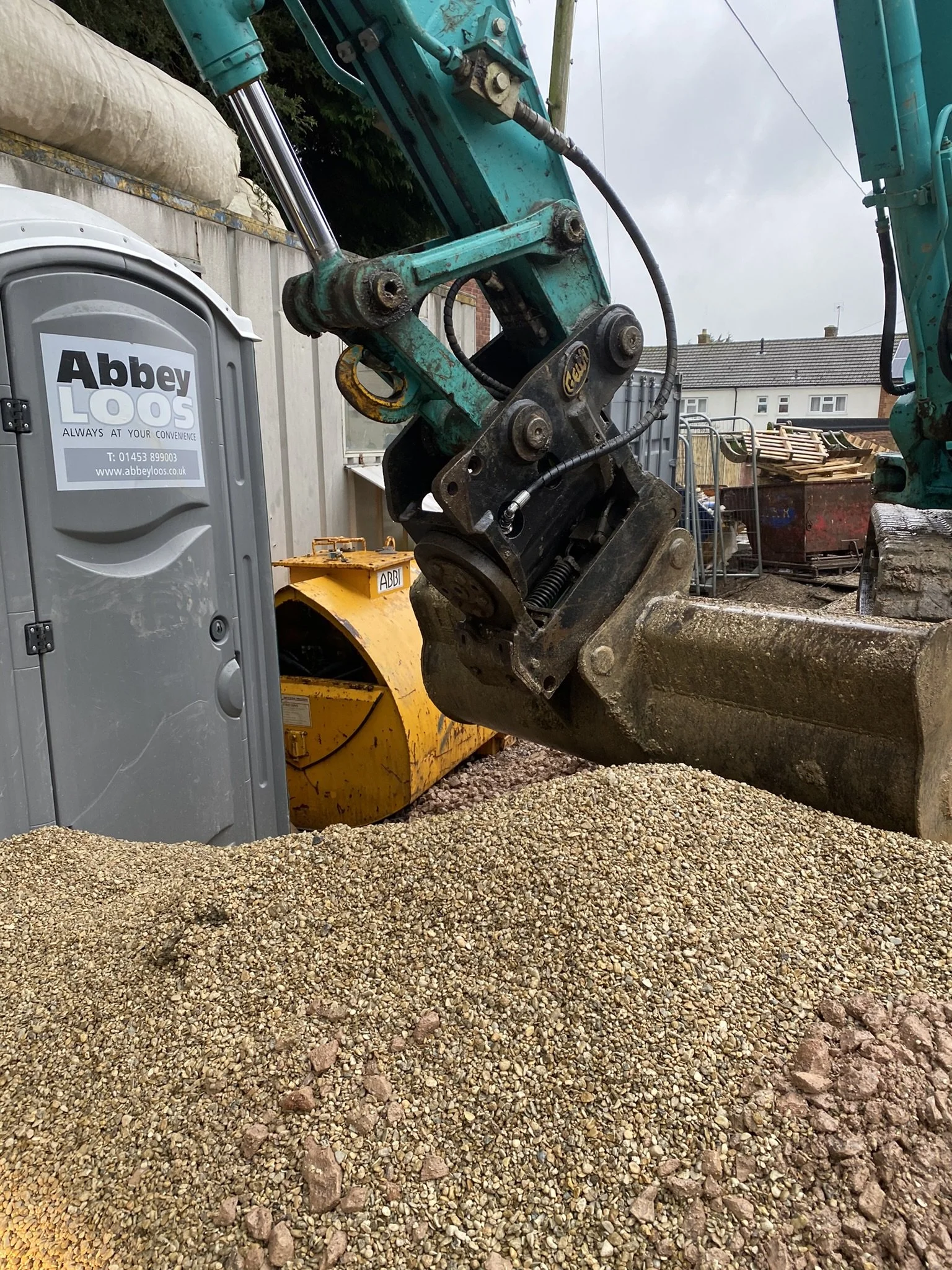 Portable and Luxury Toilet Hire - Abbey Loos