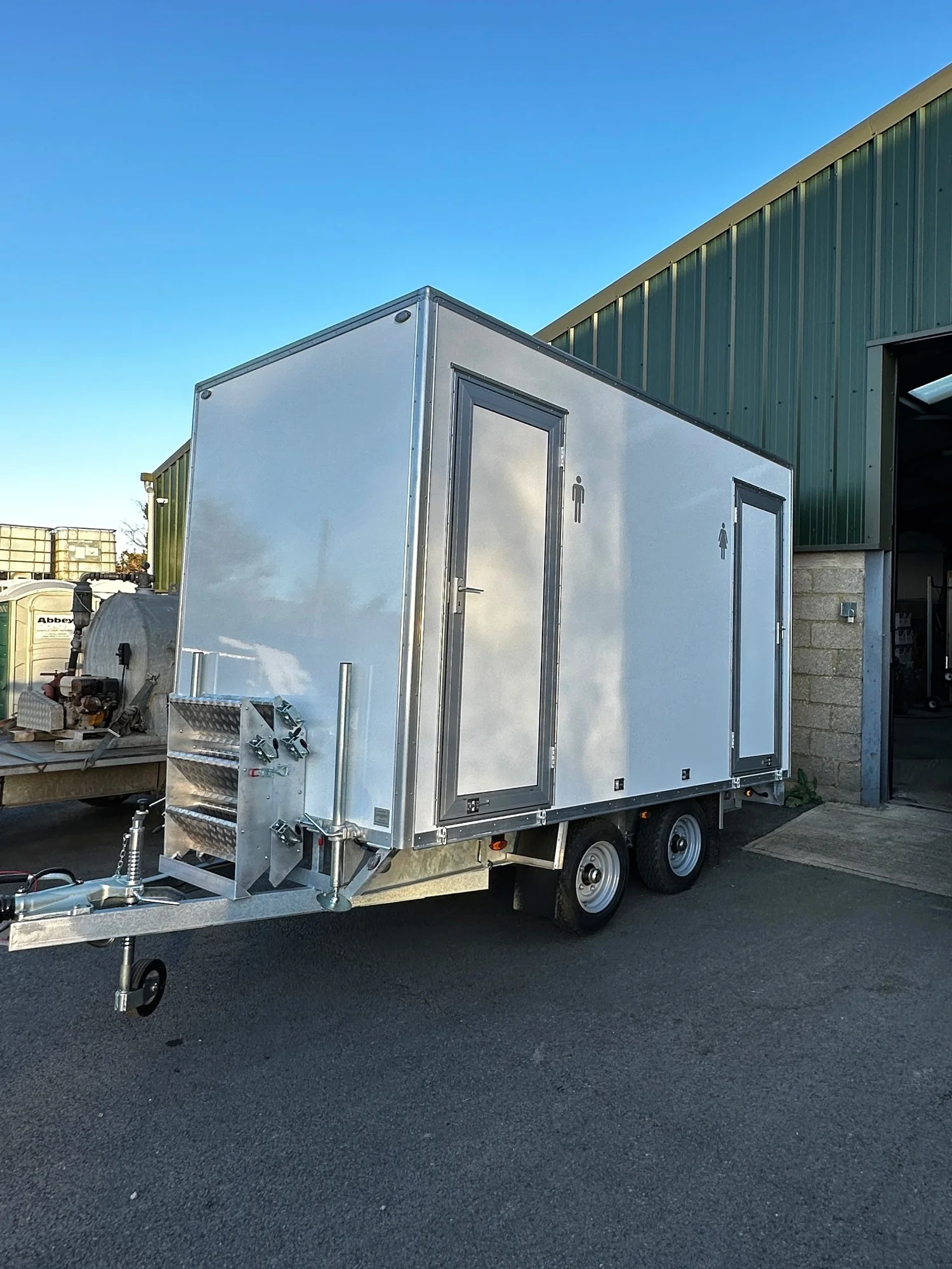 Portable and Luxury Toilet Hire - Abbey Loos