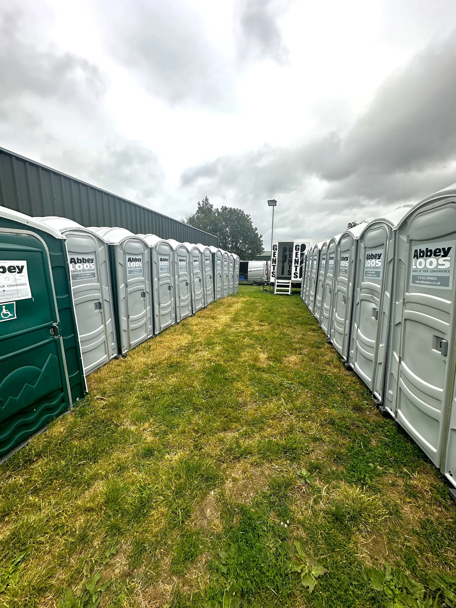 Portable Loos for Events, weddings, parties, village fetes, festivals ...
