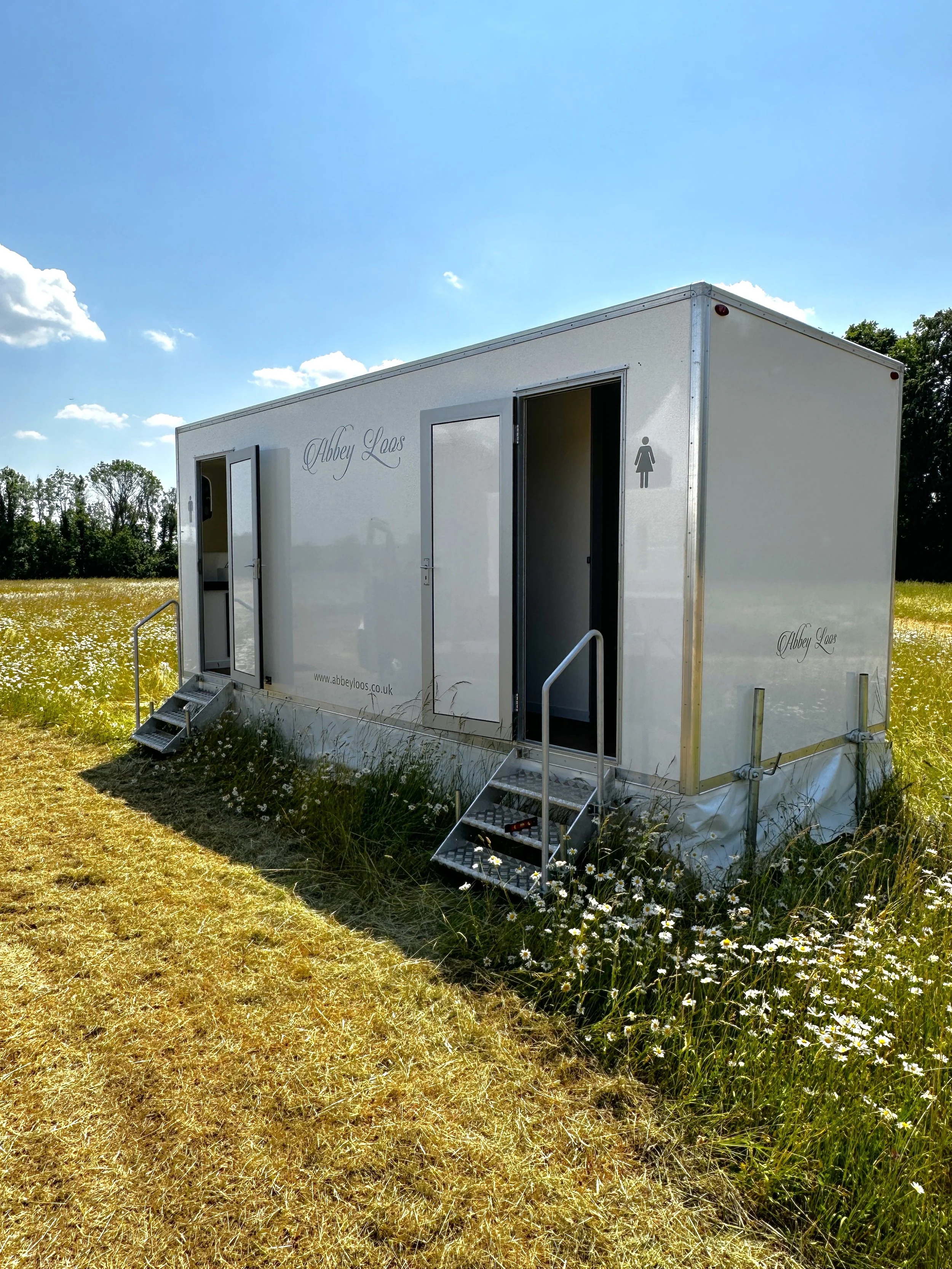 Portable and Luxury Toilet Hire - Abbey Loos