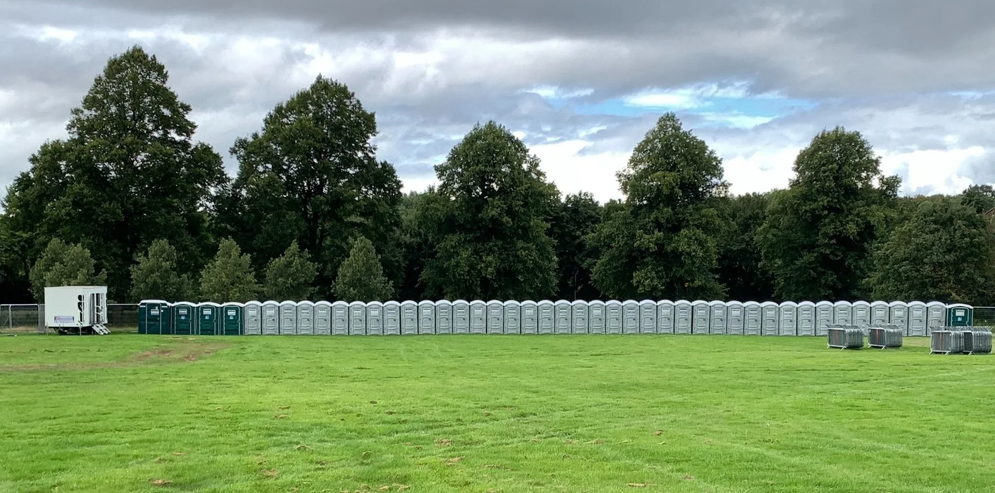 Portable and Luxury Toilet Hire - Abbey Loos