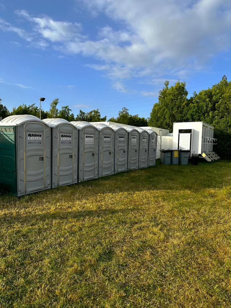 Portable Loos for Events, weddings, parties, village fetes, festivals ...