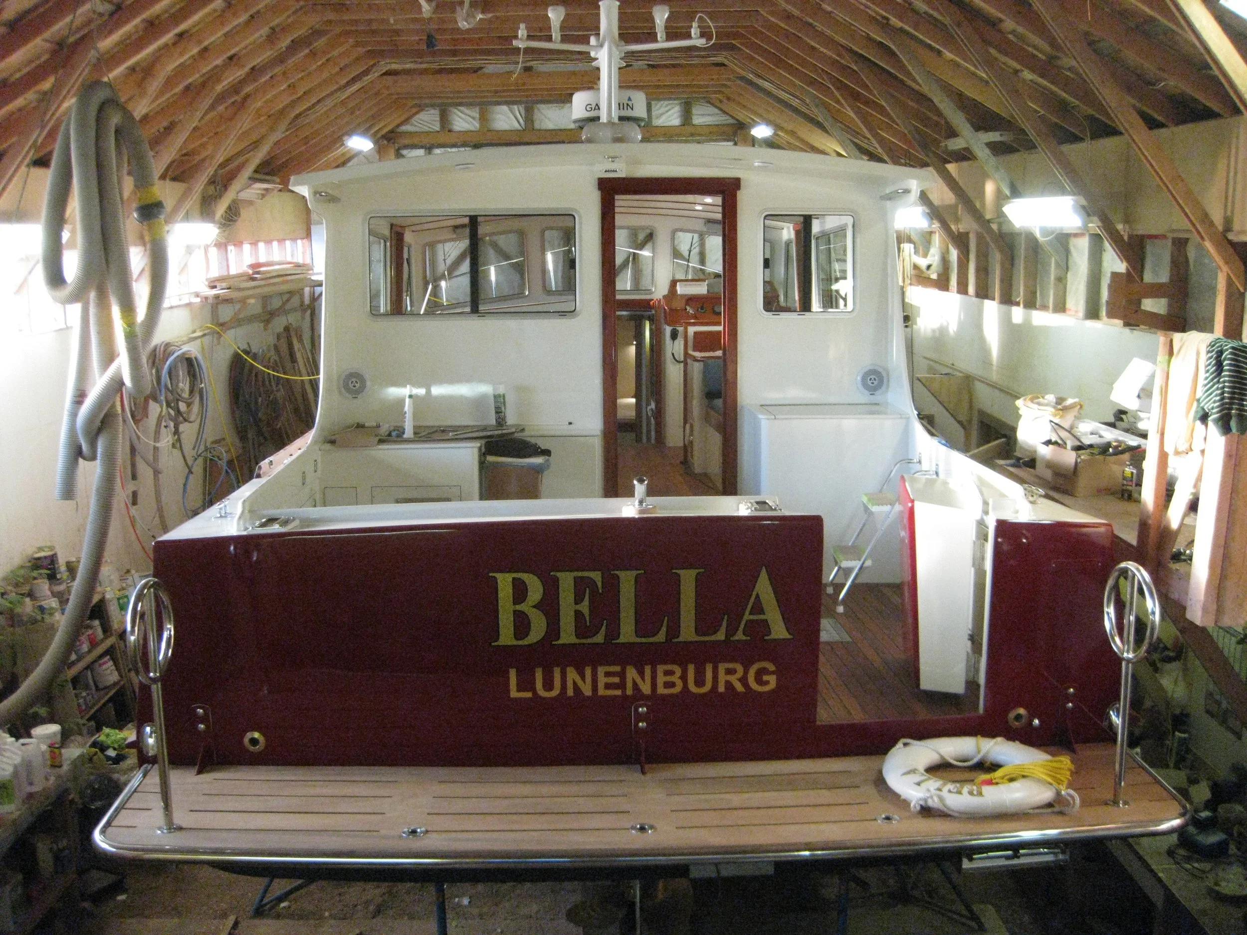 Bella is a custom 38’ Down East Style Lobster yacht built by Tern ...