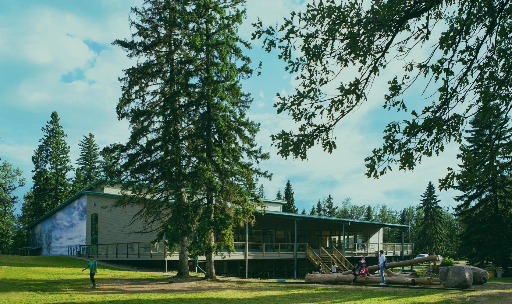 Gull Lake Centre