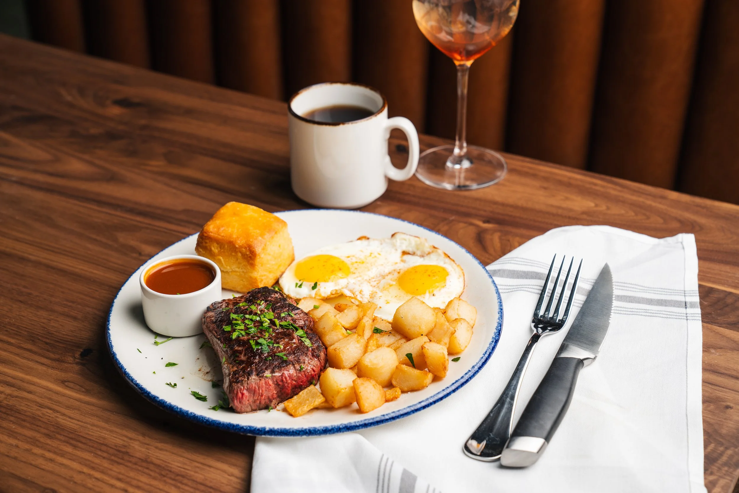 Brunch | Visit & Enjoy Today — Evanston Corner Bistro