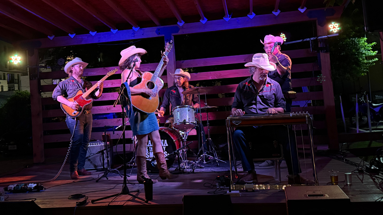 Ramona & the Holy Smokes