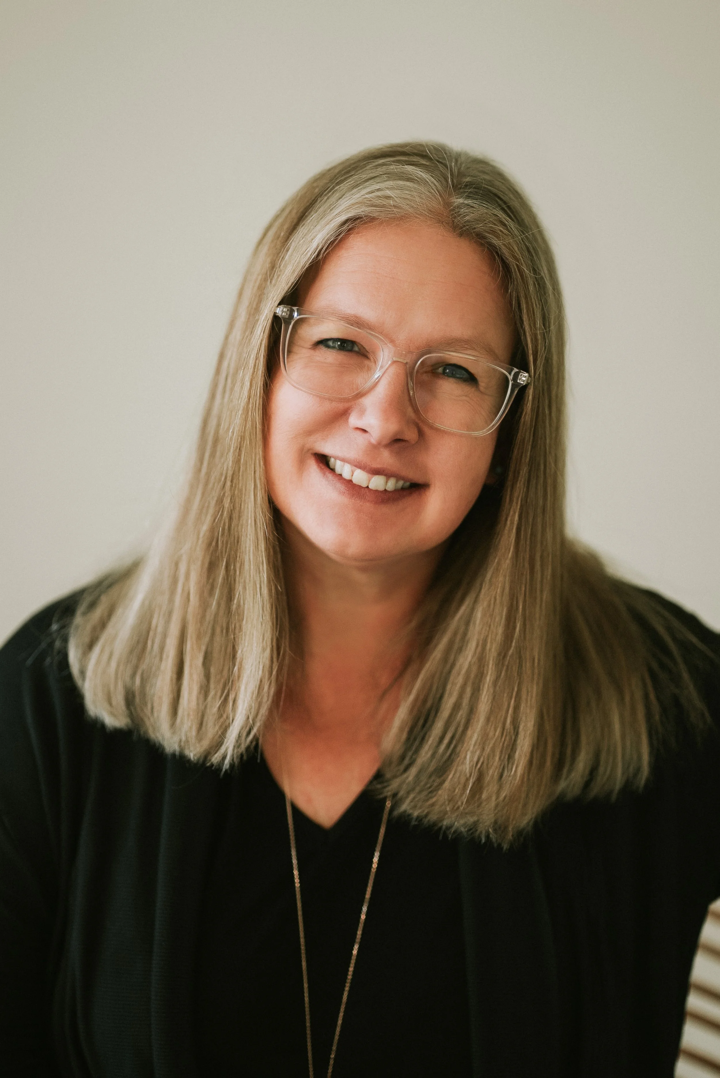 Angie Larson — Women Speakers Collective