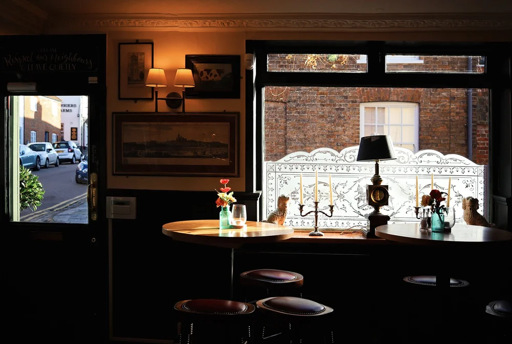 The Verulam - Historical Pub with Beer Garden in St Albans