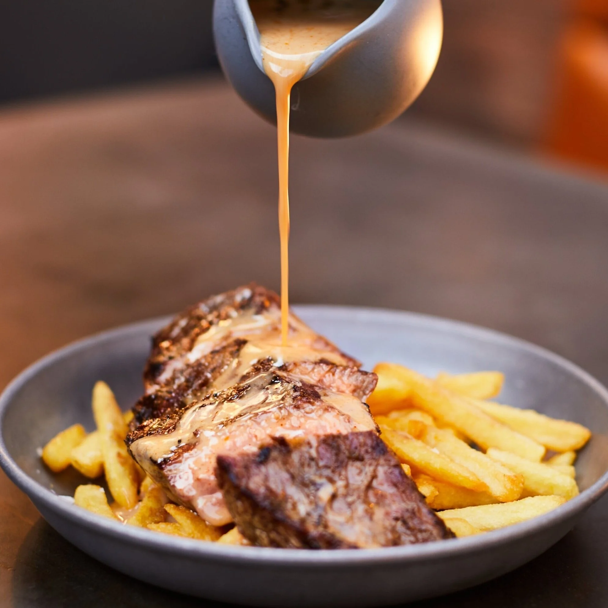 The Verulam - Historical Pub with Beer Garden in St Albans