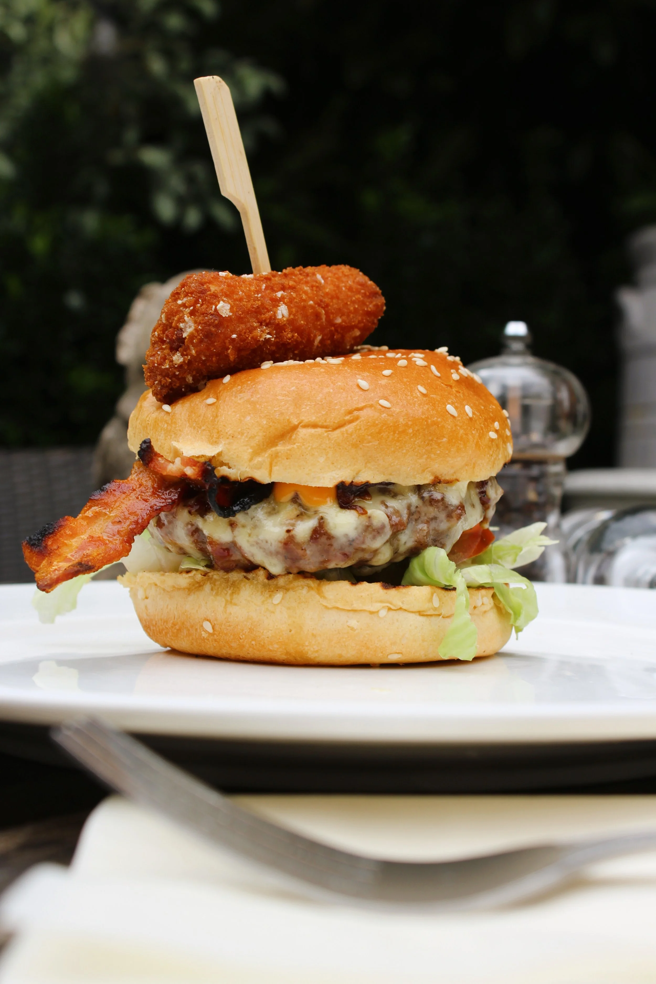 The Verulam - Historical Pub with Beer Garden in St Albans