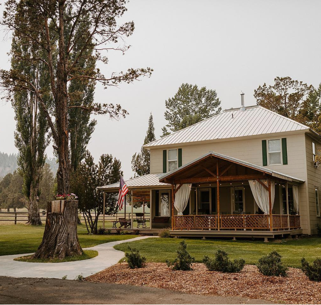Historic Ranch Wedding & Event Venue, Central Oregon | Longhollow Ranch