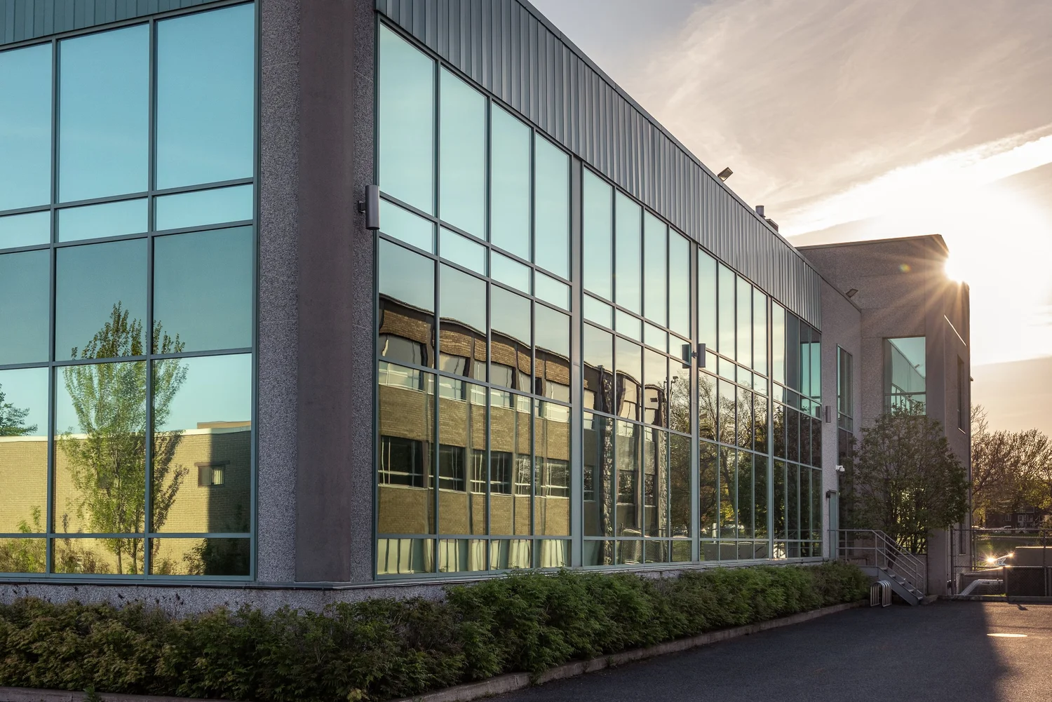 valueGLASS ⎯ Glass Repair and Replacement - (360) 930-0607