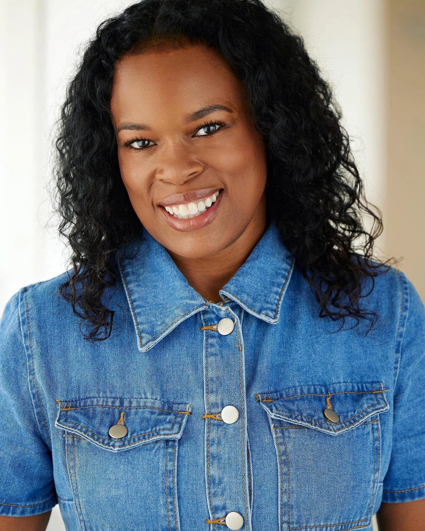 Andrew Meade *Faces Headshots for Actors