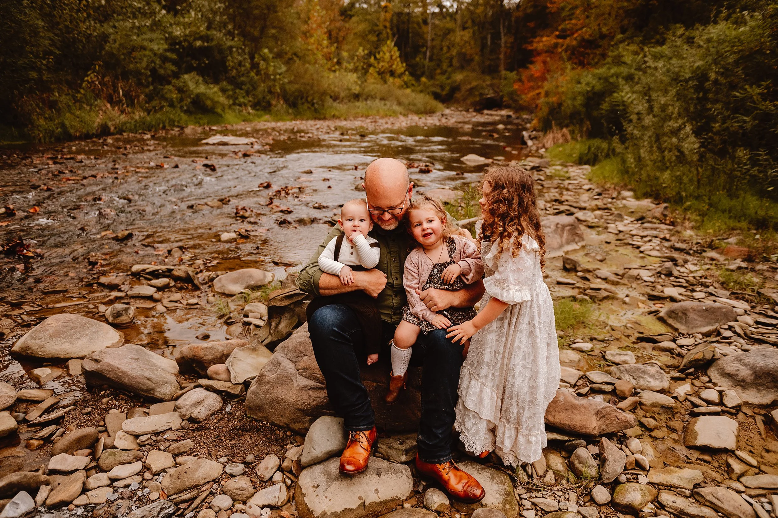 Styling Tips for Family Photoshoots — Cleveland Ohio Photographer