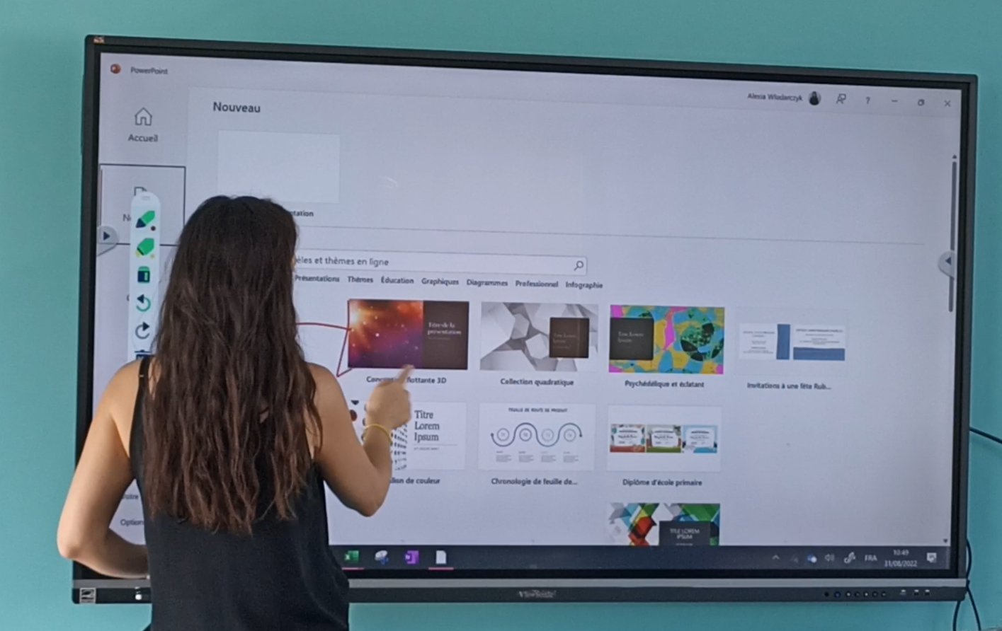 Tableau numérique tactile/ écran géant