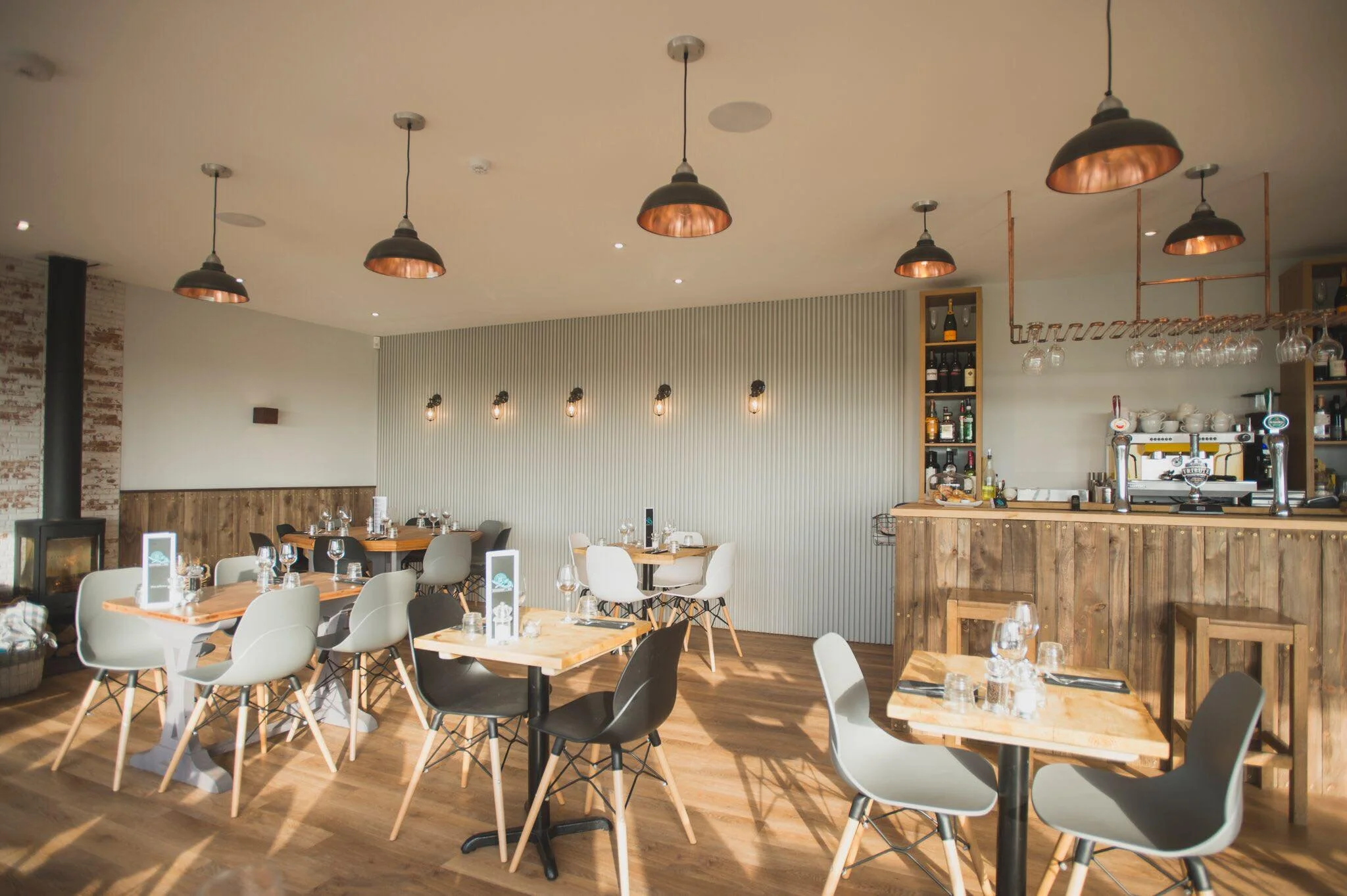 All the best restaurants around Kingsbridge and Salcombe