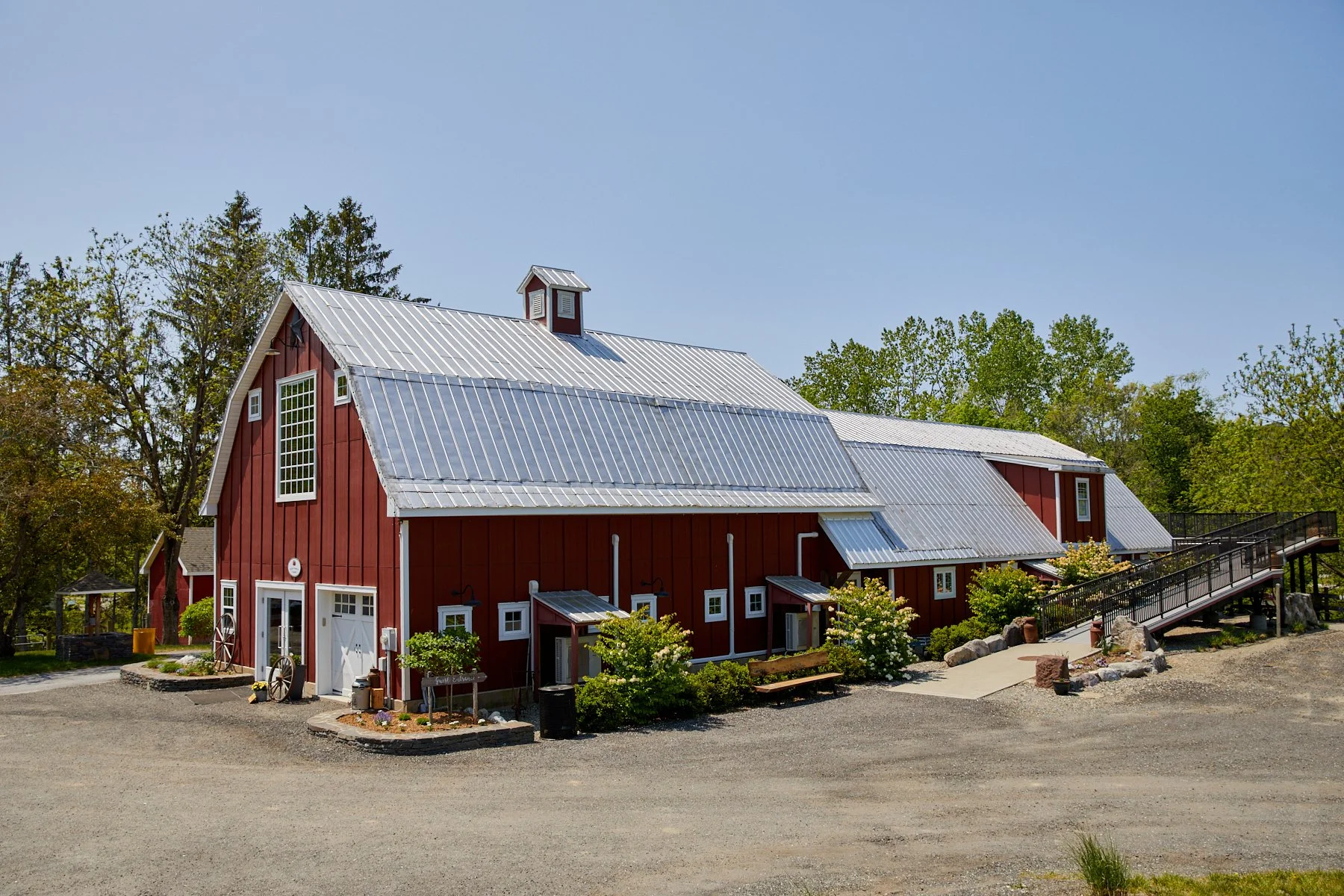 Wedding Venues in Upstate NY | Barn Wedding | Ryan Family Farm