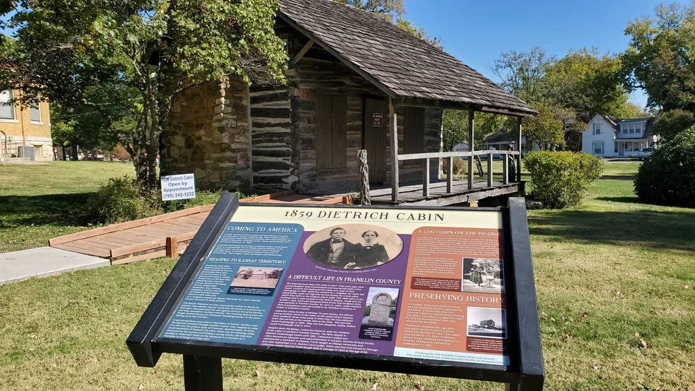 Historical Signs and Historical Markers — Lark Signs