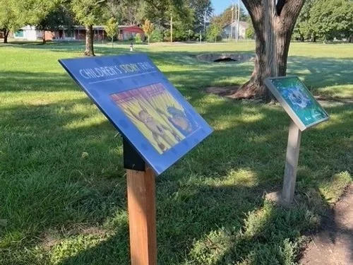 What is a StoryWalk©? — Lark Signs