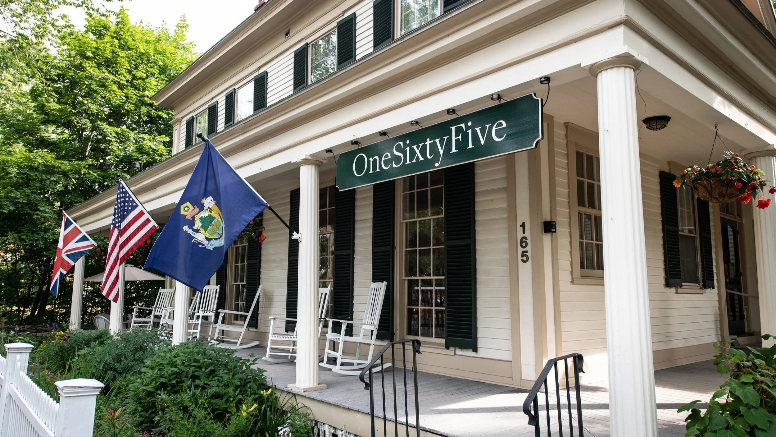 Brunswick, Maine Inn | OneSixtyFive The Inn on Park Row