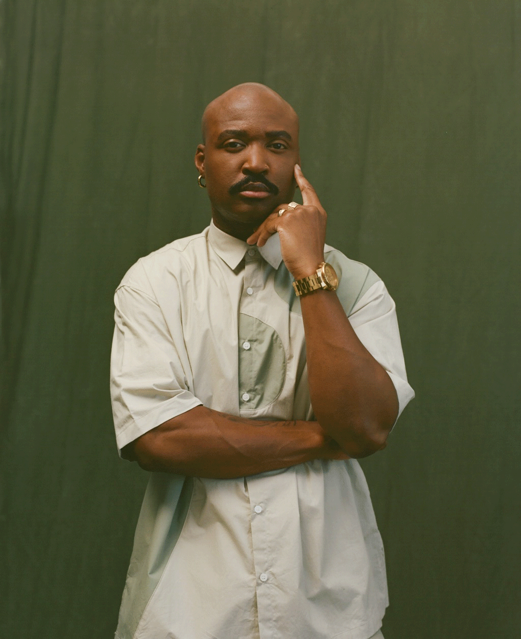 Behind the Screen: An Interview with Mike Gauyo — Mature Magazine