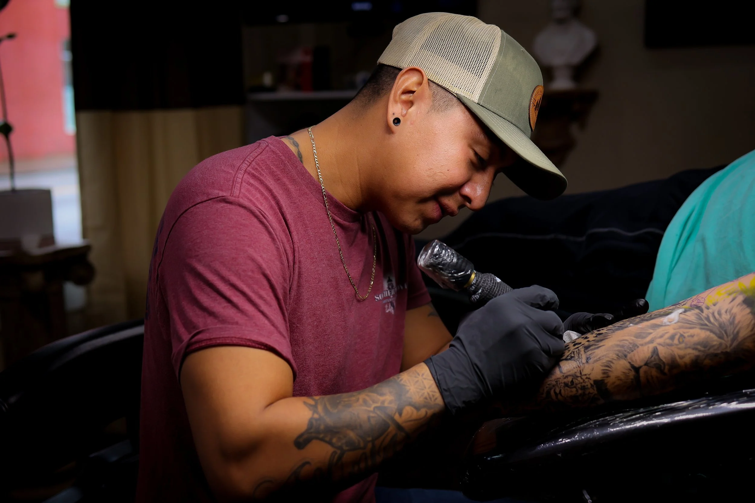 ALEX VINCENTE — Artistic Edge Tattoo & Piercings