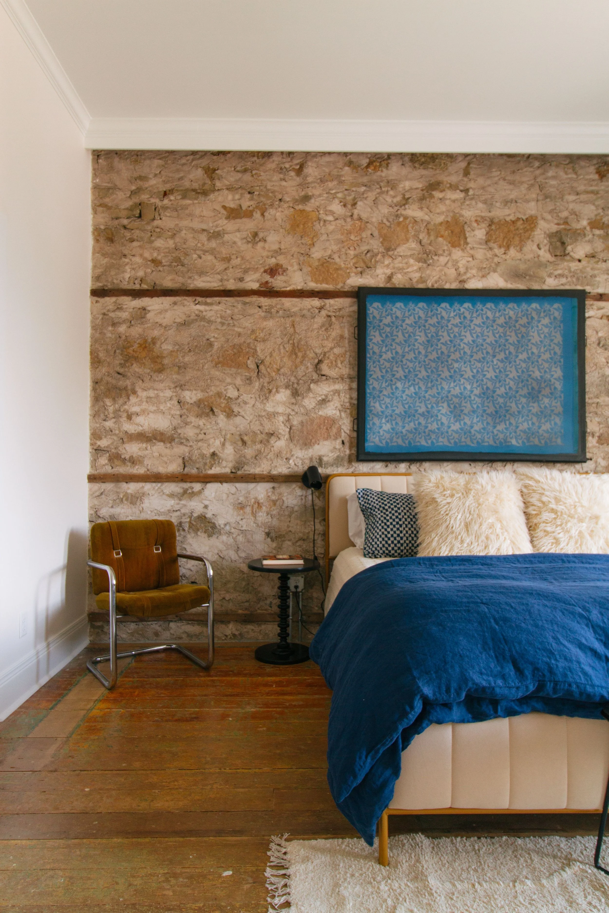 Rooms — Parlor Hotel