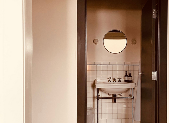 Rooms — Parlor Hotel