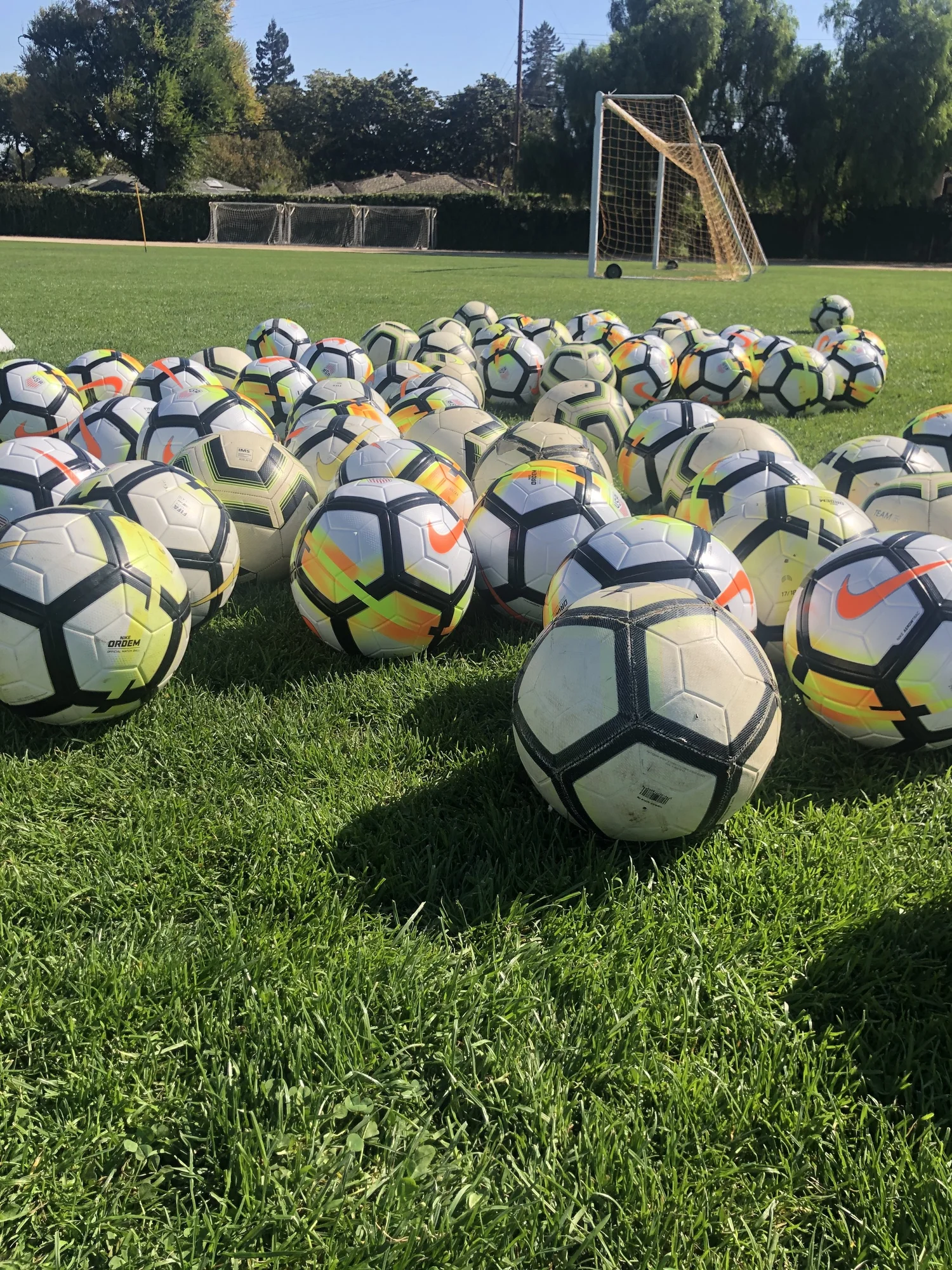 Does the ‘One Ball, One Player’ Approach Actually Work? — The Football ...