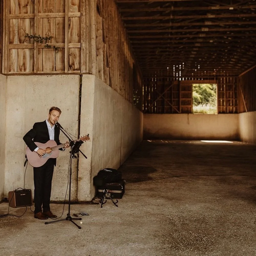 Discover Jake Hammond: Folk and Americana Artist — Musos Entertainment