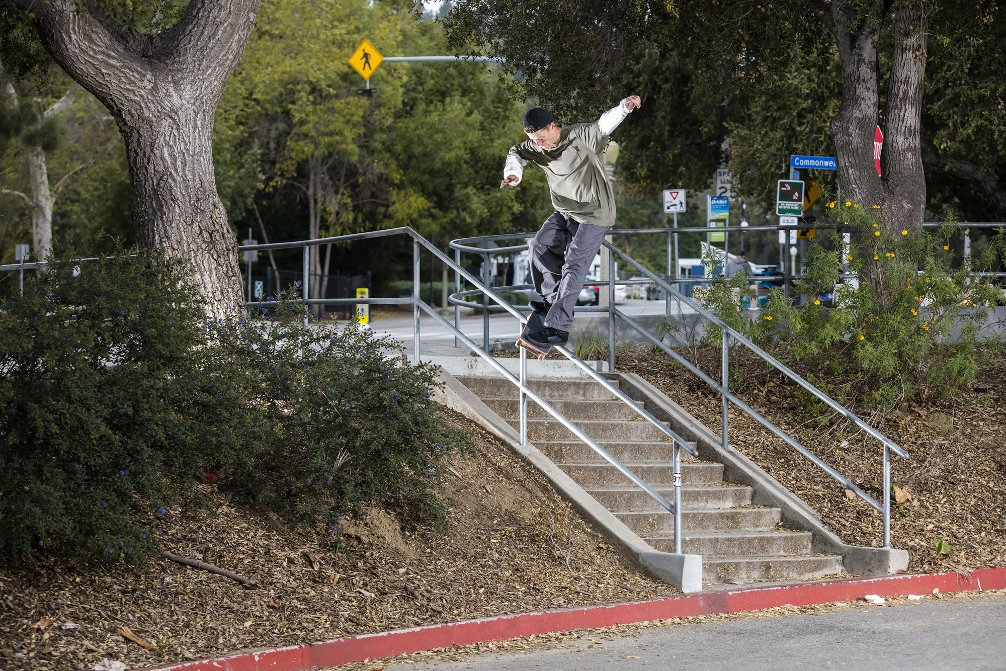 Red Bull No Rewind: Blind — Monster Children