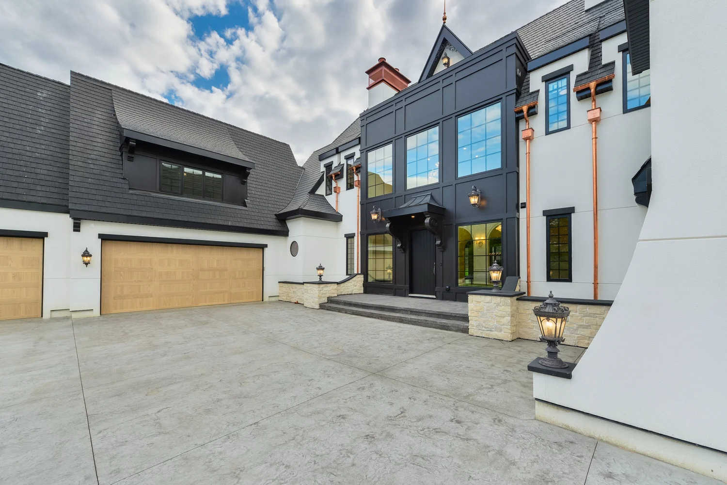 ENCHANTED — Chizen and Co.