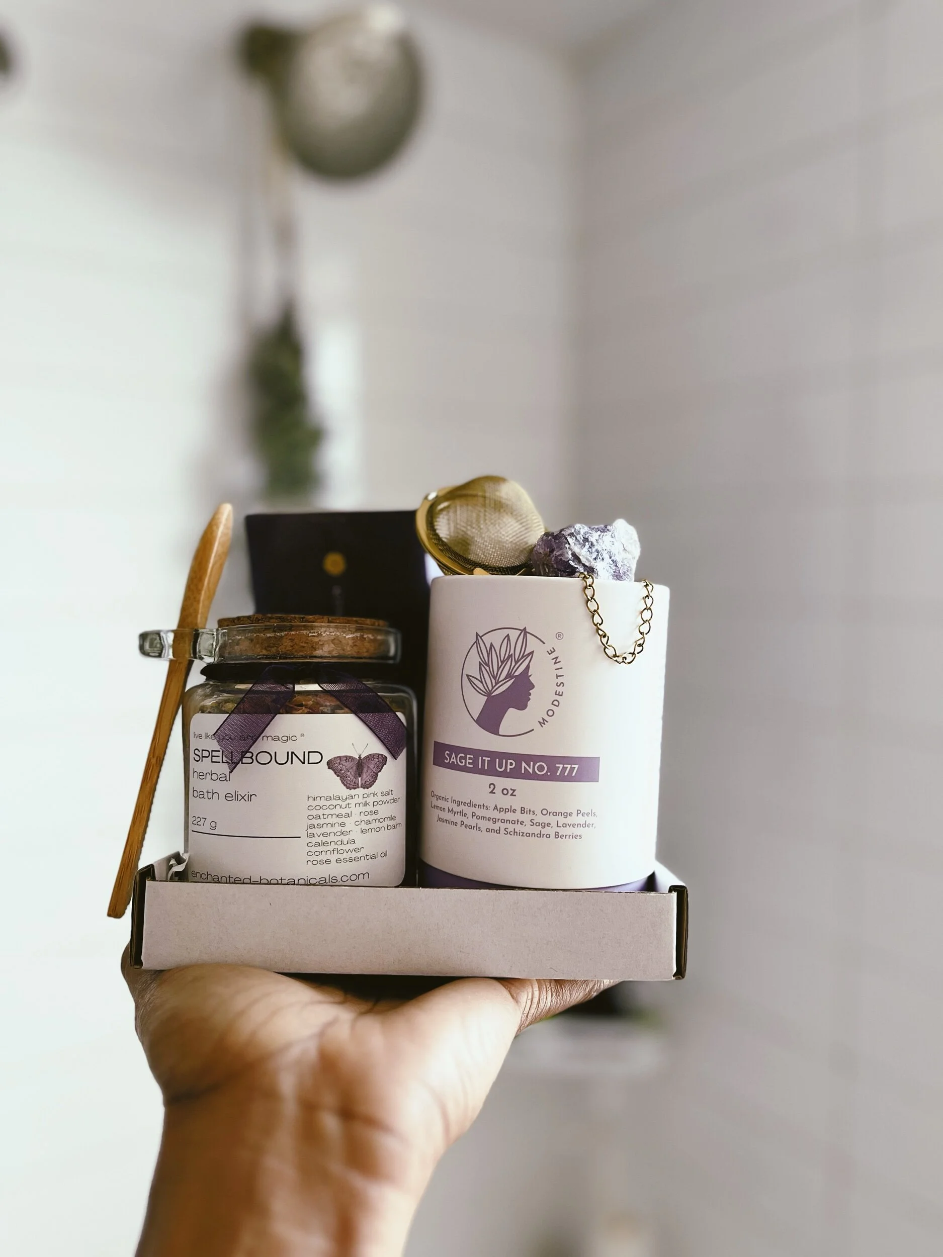 Shop Women’s Organic Wellness Teas, Sacred Rituals, & More — Modestine®️