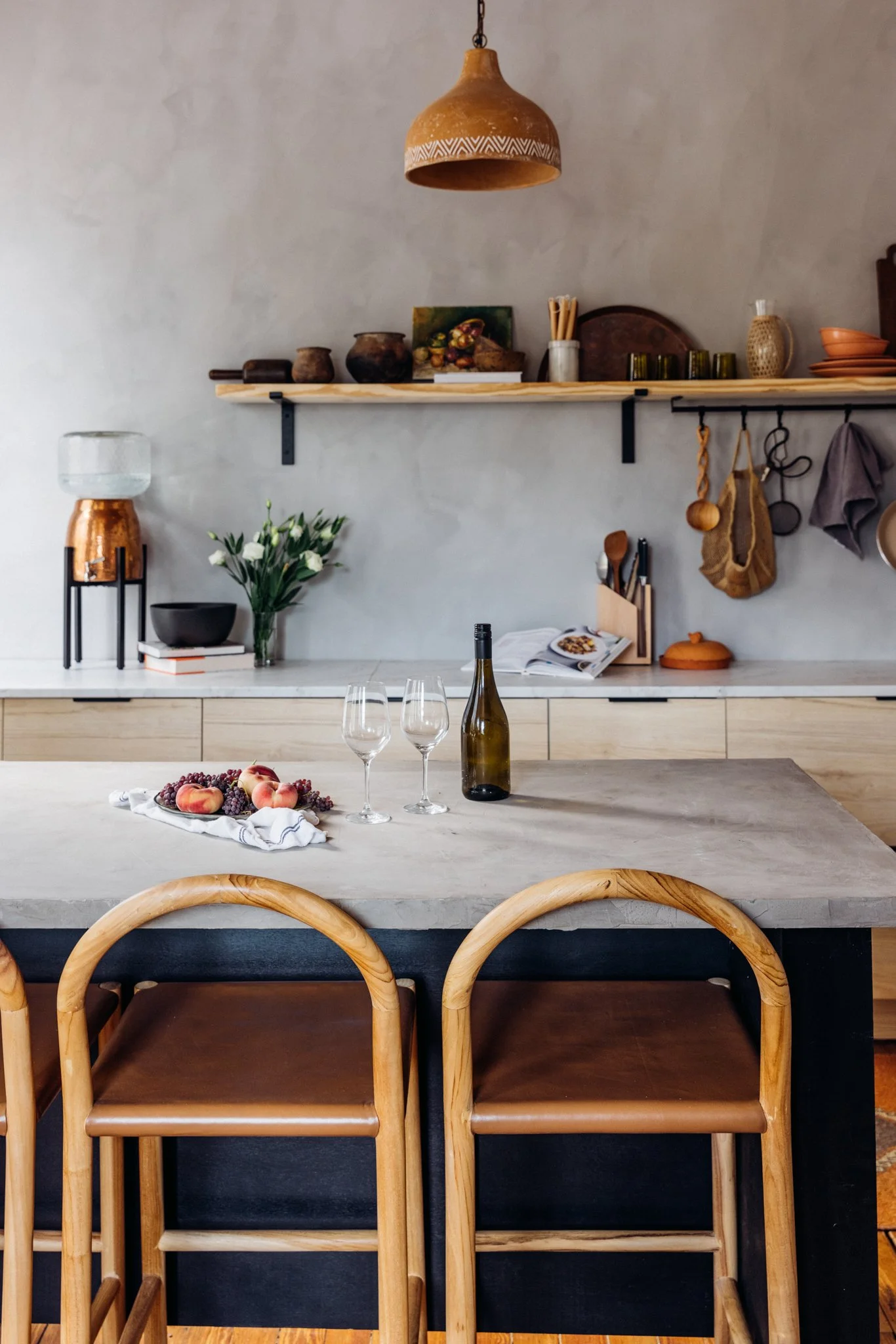 Ashleigh Amoroso Studio + Aileen Fitz Studio
