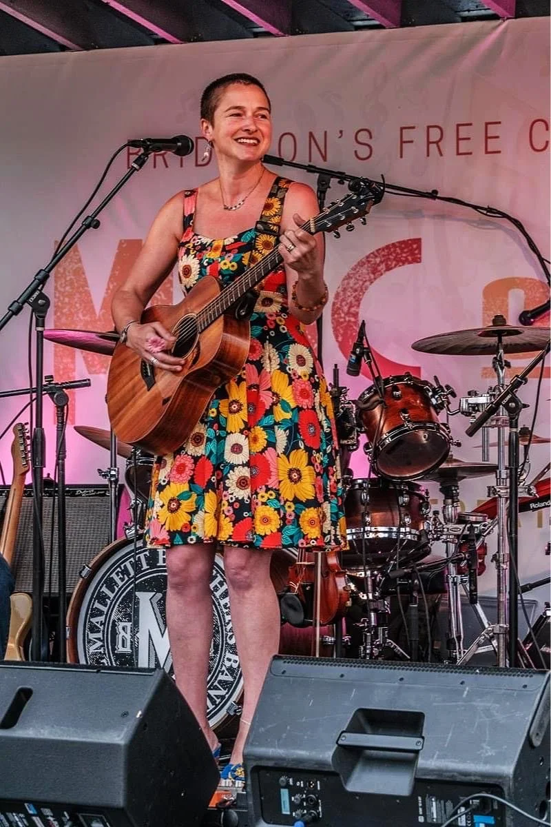 Vanessa Jones Music