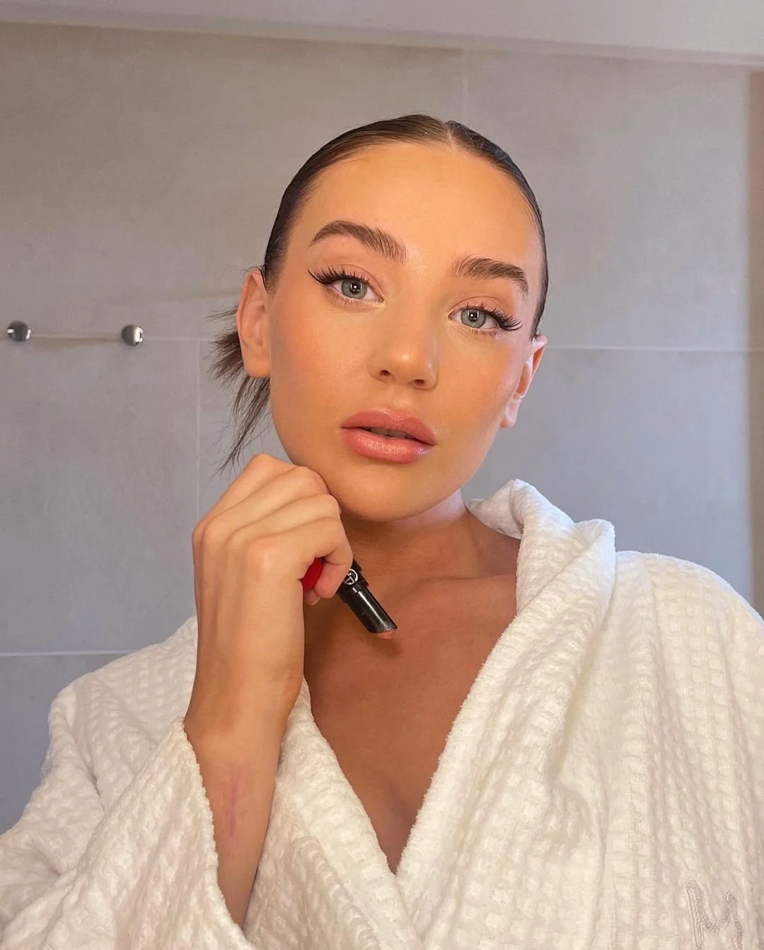 Beauty — Bethany Lily April