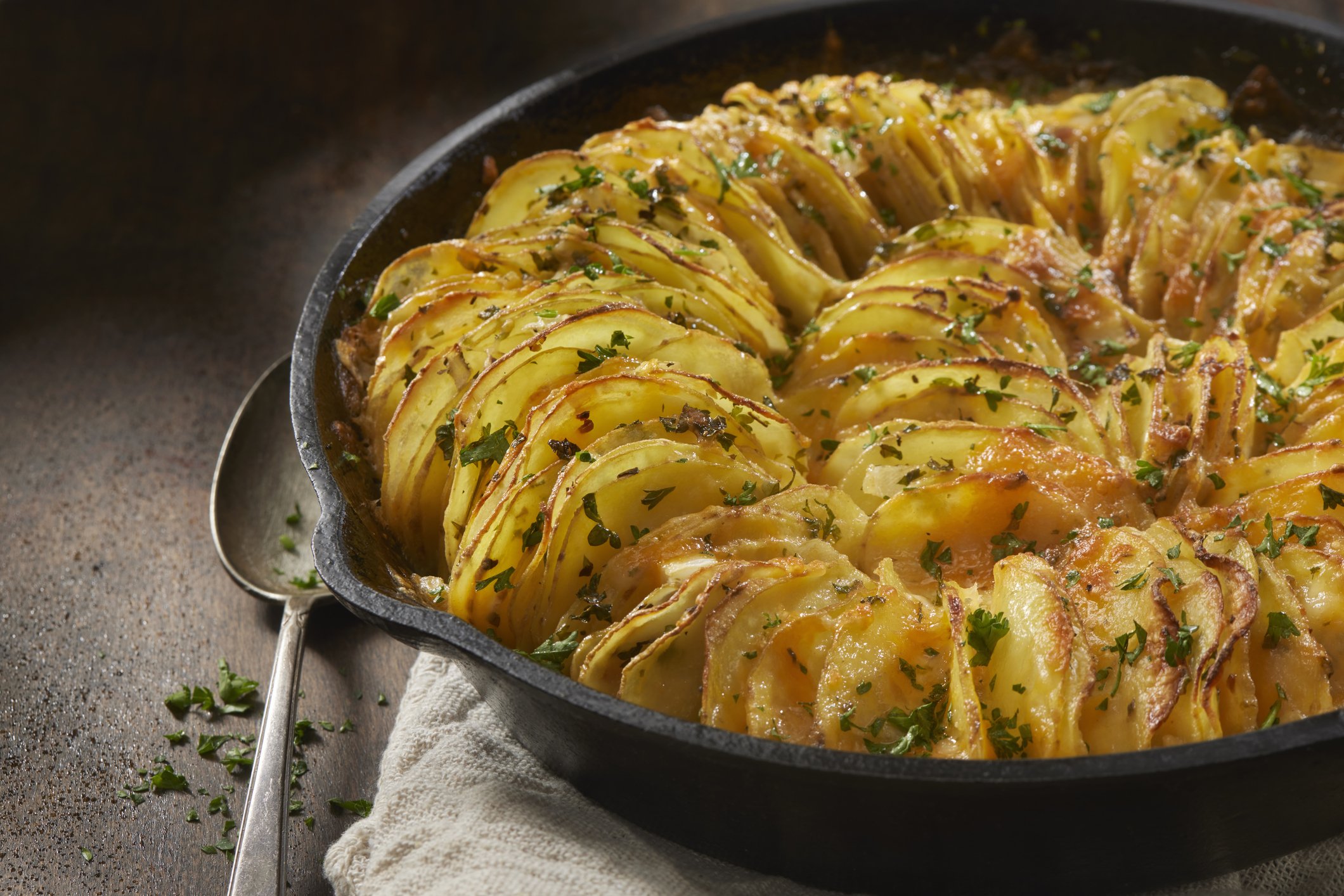 Know Your Potatoes | Red, Yukon Gold & Russet | Flavor, Uses & Cooking ...