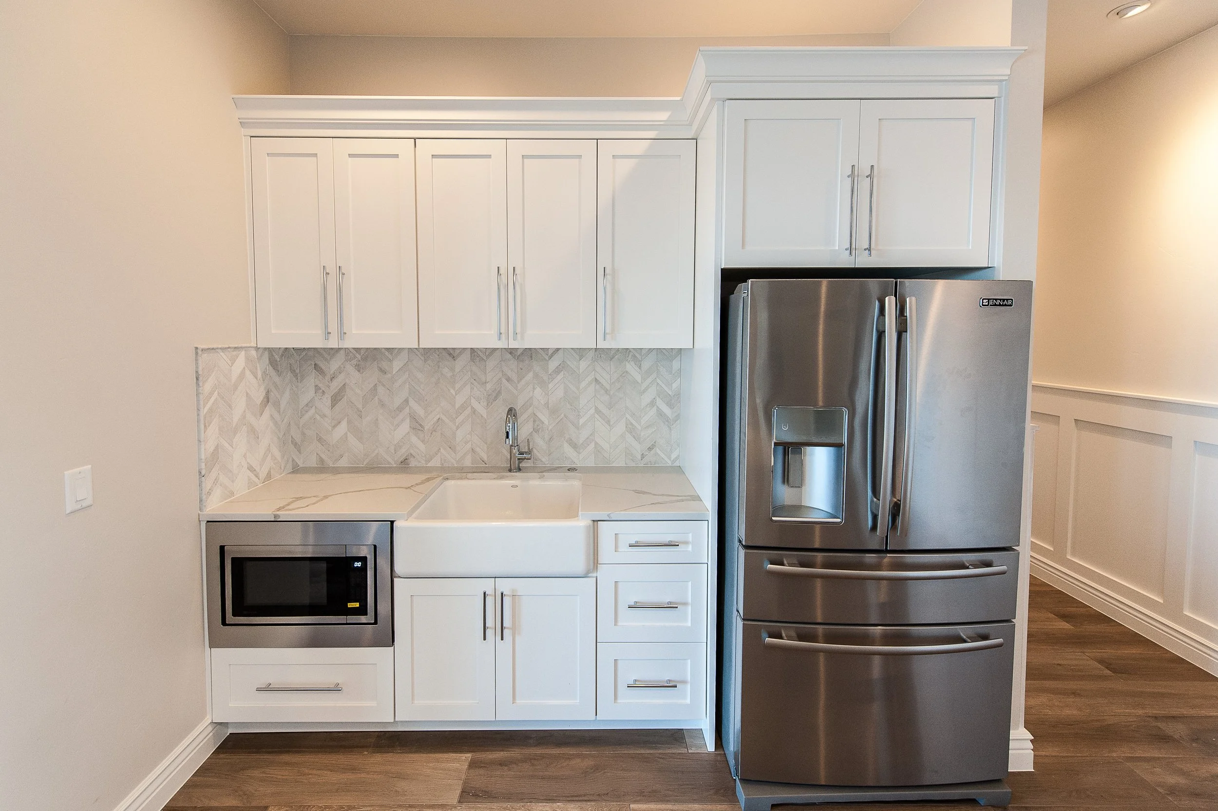 Kitchen — Custom Finish Cabinets