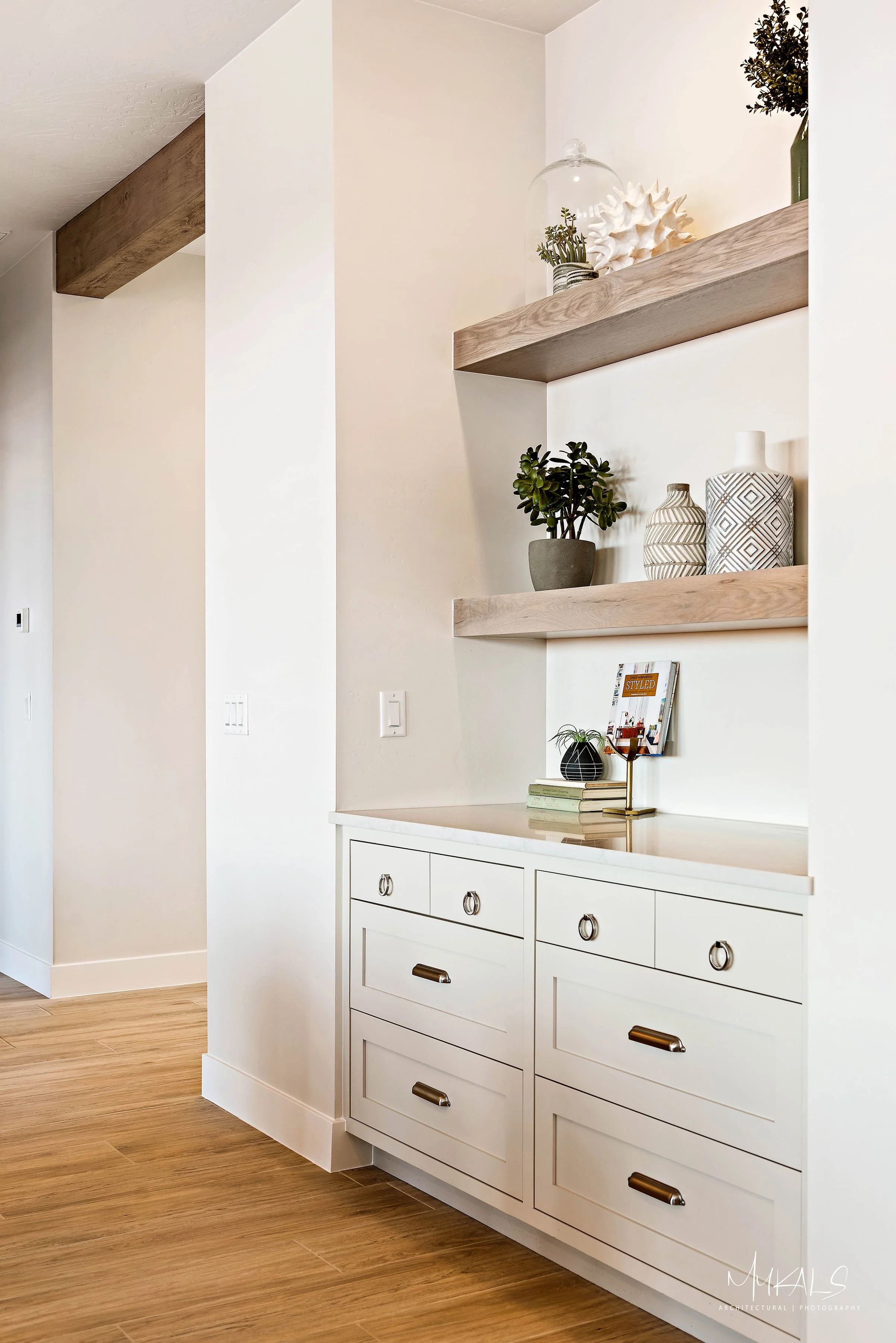 Common — Custom Finish Cabinets