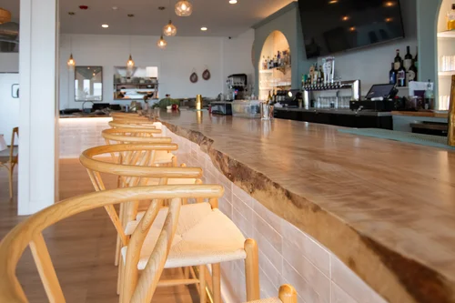 Drift Restaurant — Hideaway Bay Resort