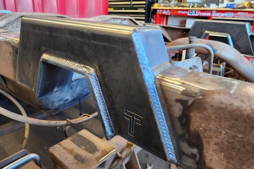 1999-2006 Chevrolet 1500 Under-bed Notch Kit — TRICK'D TOYS