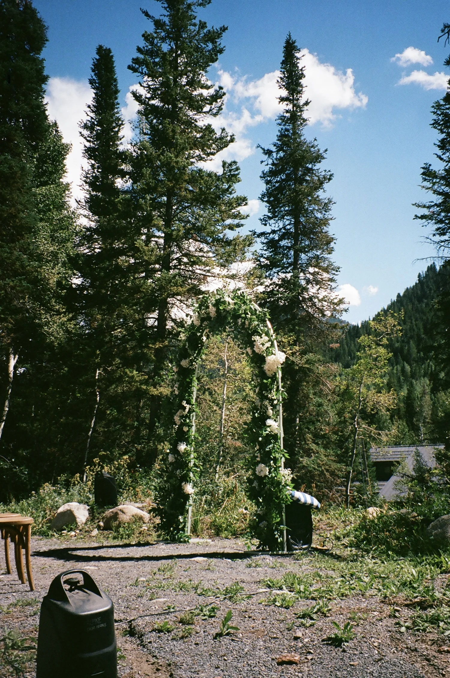 HALEY & JIMMY - An Intimate Utah Cabin Micro Wedding — STEFANIEMPHOTO