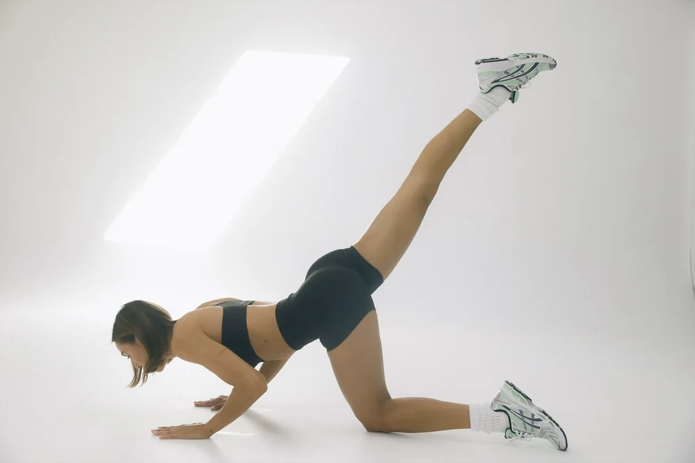 FORM by Sami Clarke - Fitness Photoshoot — STEFANIEMPHOTO